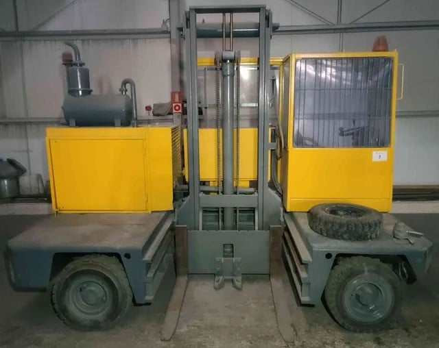 Fantuzzi SF 25 diesel 4 way forklift specs & dimensions (1994 - 1996 ...