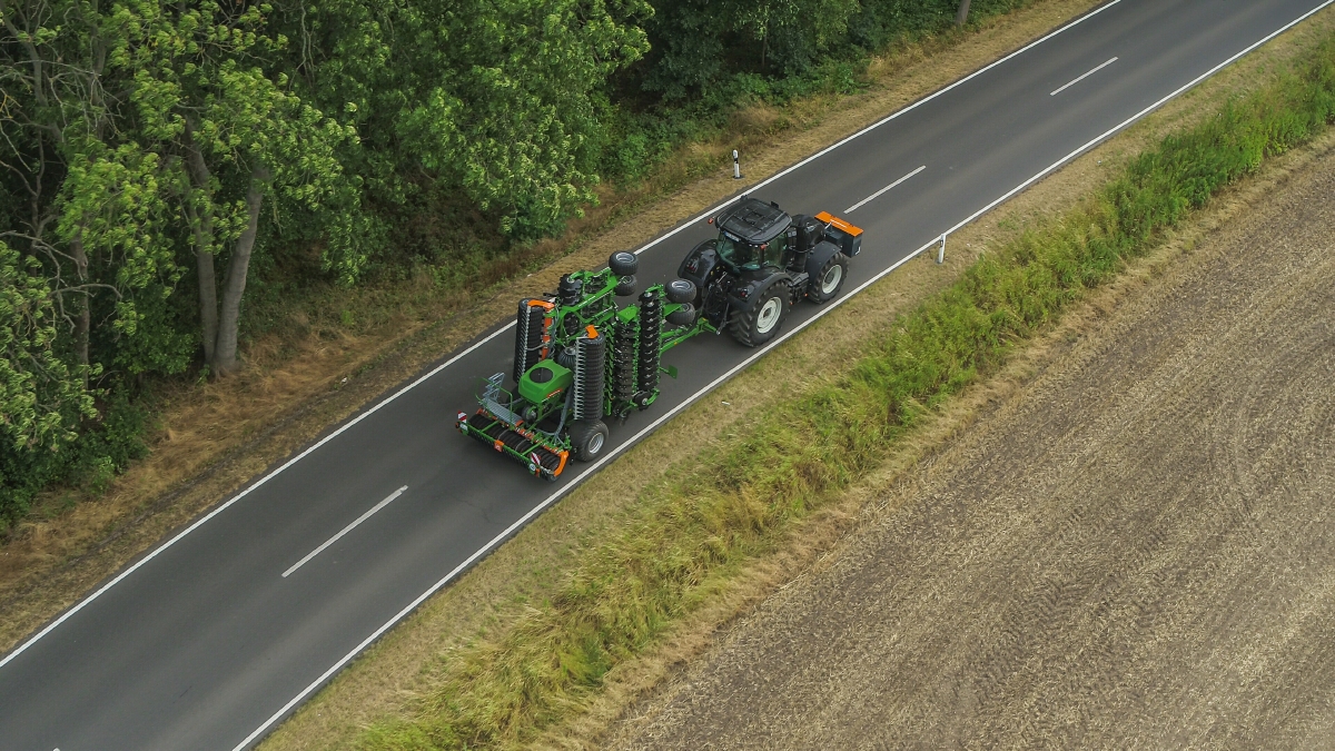 Amazone Catros XL 7003-2TX Specifications & Technical Data (2020-2021) | LECTURA Specs