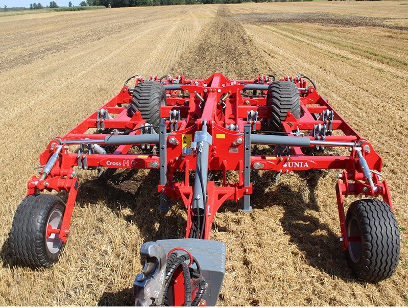 Unia Cross HP 5 Specifications & Technical Data (2015-2025) | LECTURA Specs