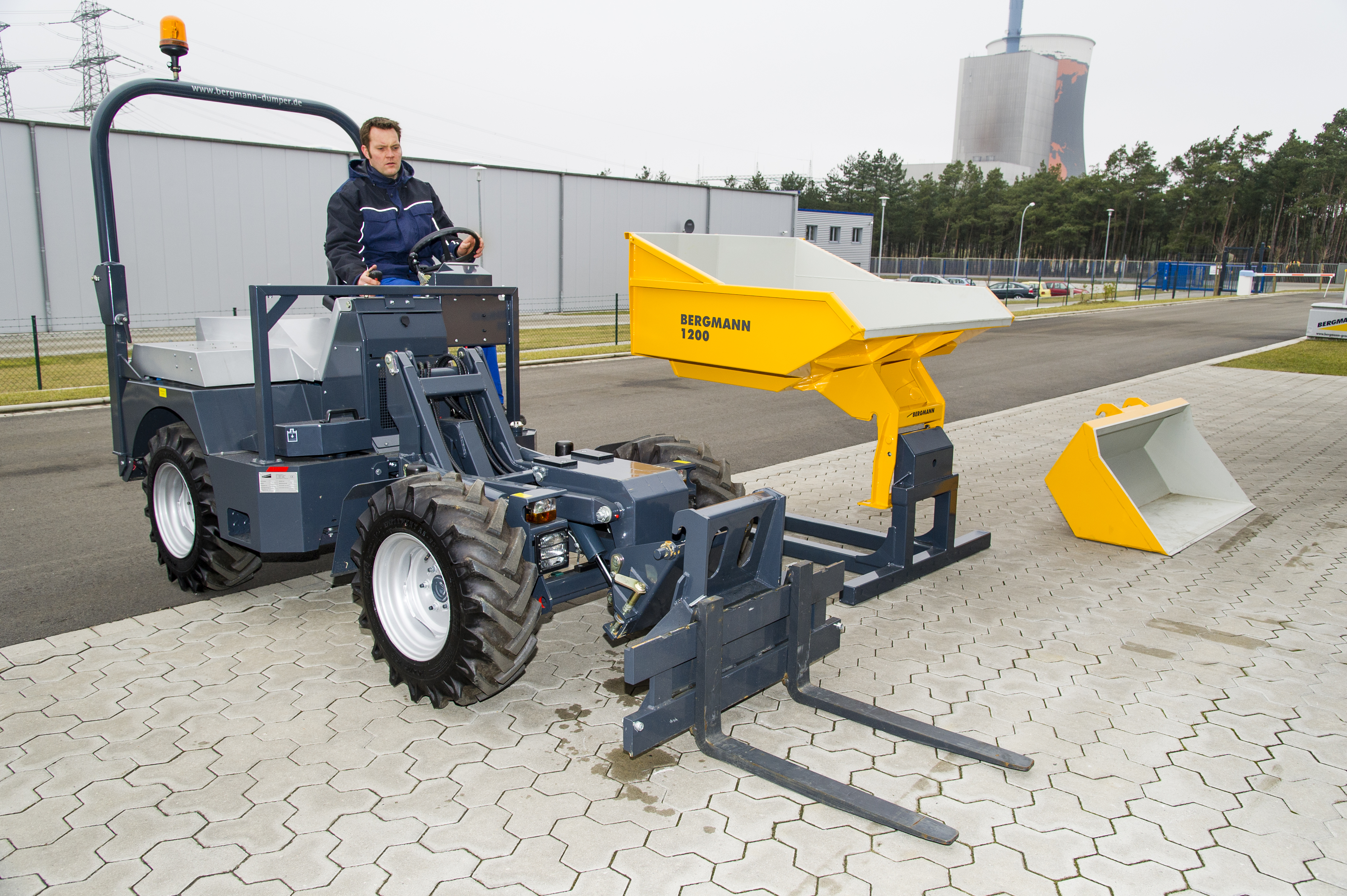 Bergmann 1200FH Specifications & Technical Data (2017-2018) | LECTURA Specs