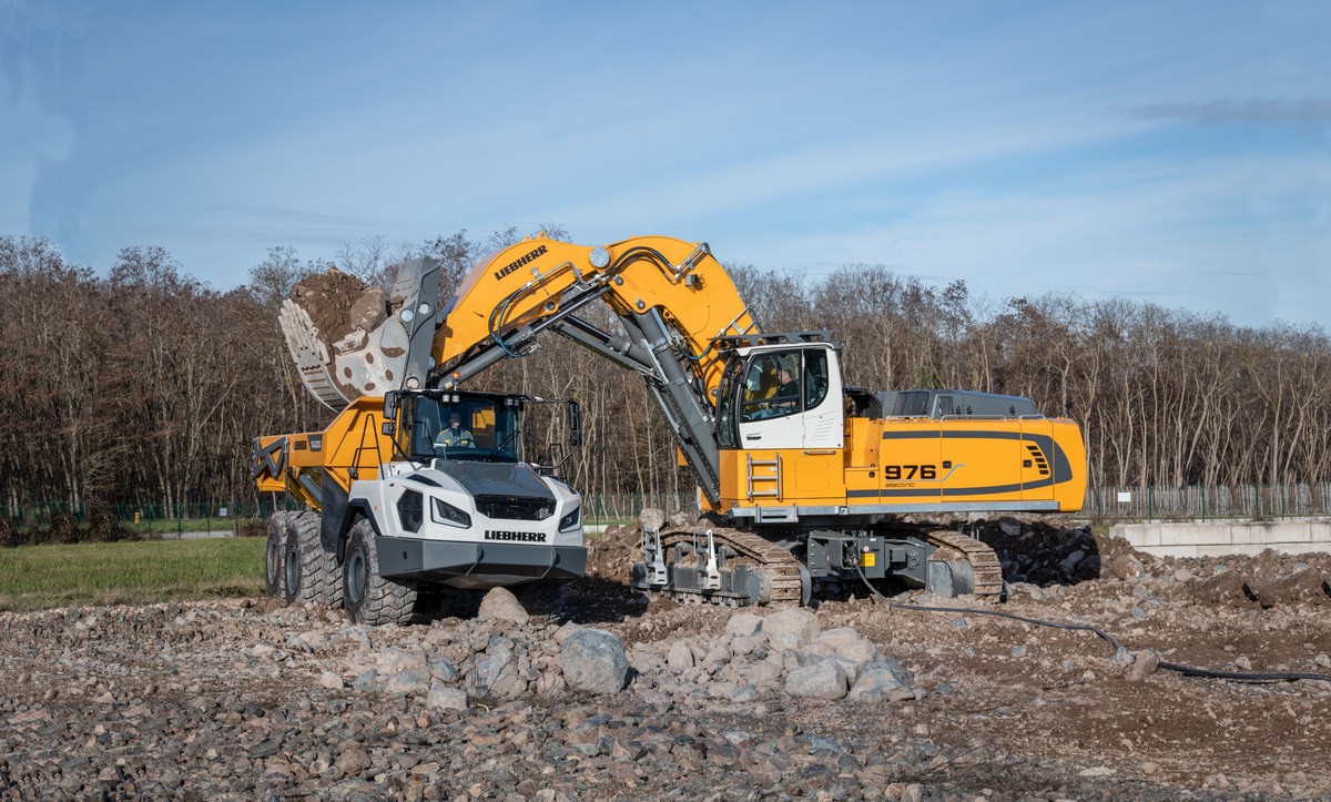 Liebherr R 976-E Specifications & Technical Data (2021-2025) | LECTURA ...