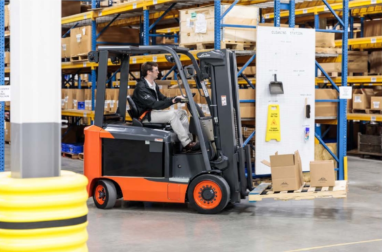 Linde E32CL electric forklift specs & dimensions (2022 - 2025) | Lift ...