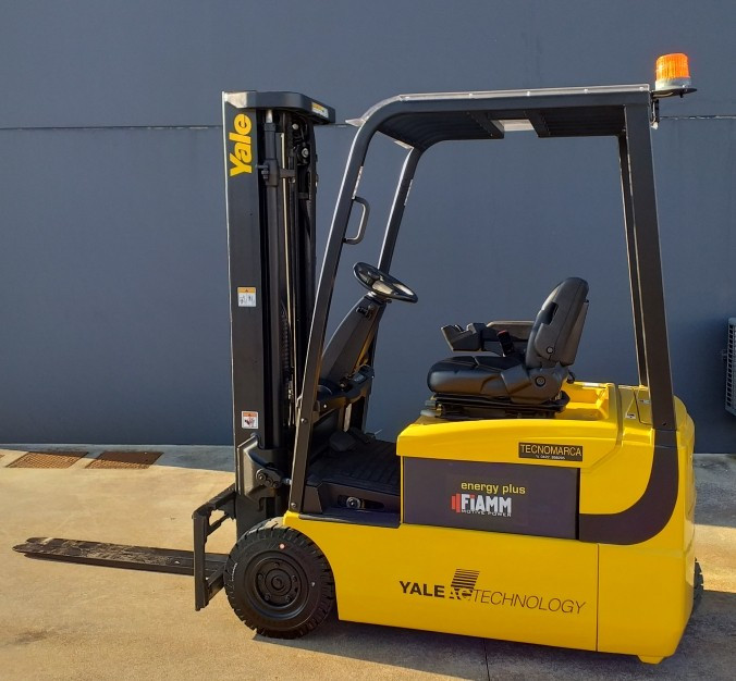 Yale ERP 18 ATF electric forklift specs & dimensions (2004 - 2009 ...