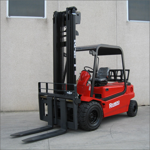 Raniero RH 40/80 AC electric forklift specs & dimensions (2015 - 2024 ...