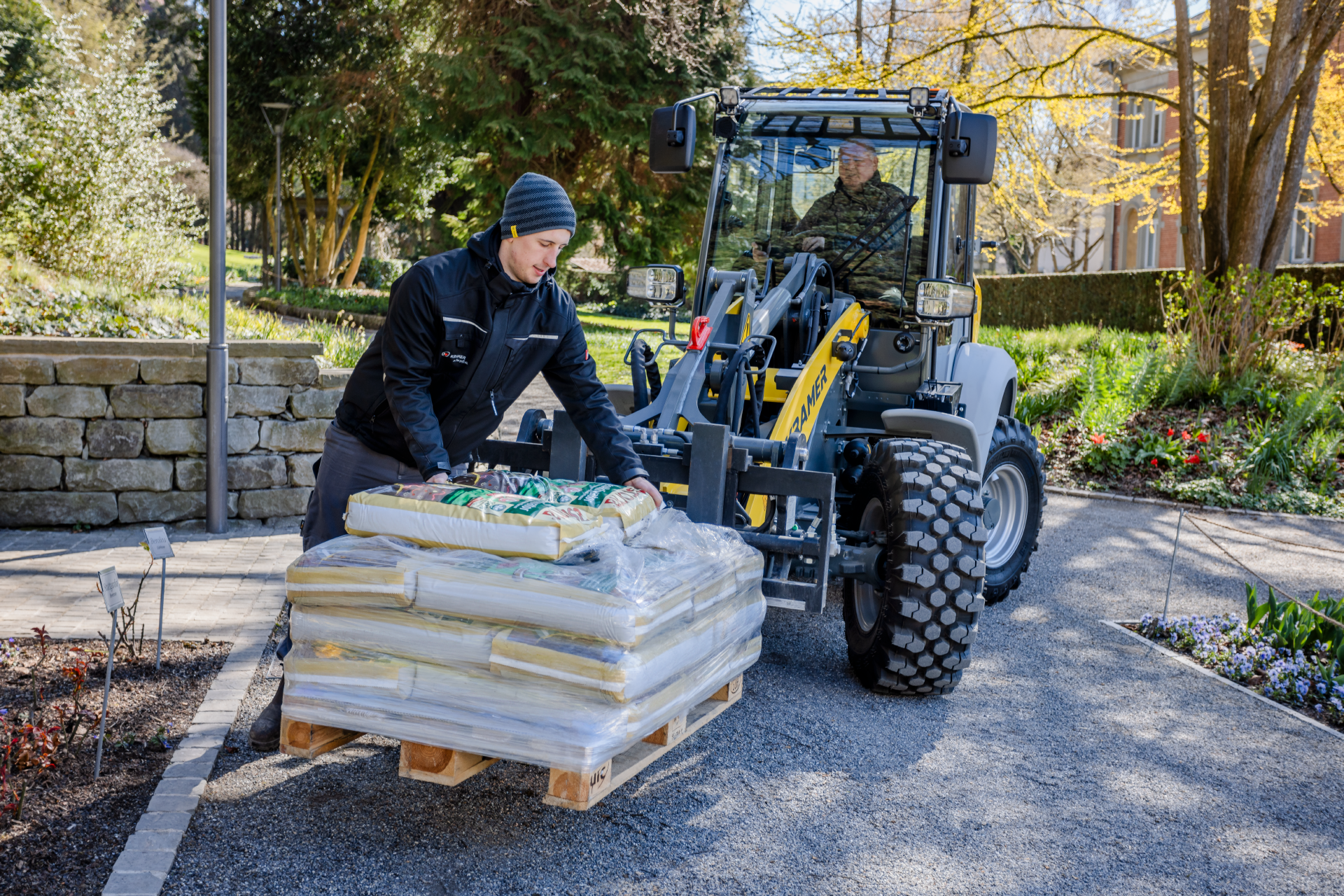 Kramer 5065eL Electric Loader Specs & Dimensions (2023 - 2026 ...