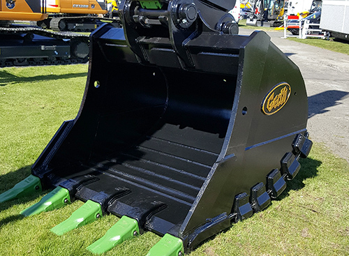 Geith R52-1800 Excavator Bucket Specs (2021 - 2025) | LECTURA Specs