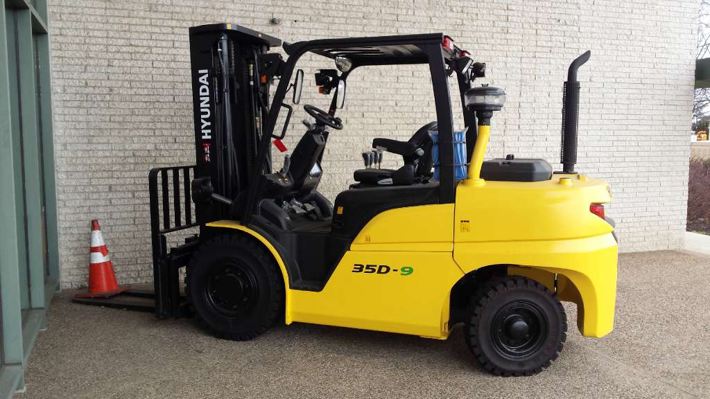 Hyundai 35D-9 diesel forklift specs & dimensions (2019 - 2023) | Lift ...