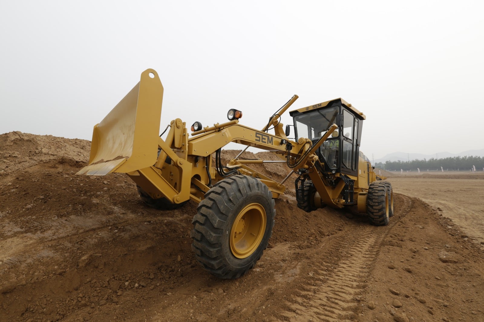 SEM 921 Specifications & Technical Data (2020-2025) | LECTURA Specs