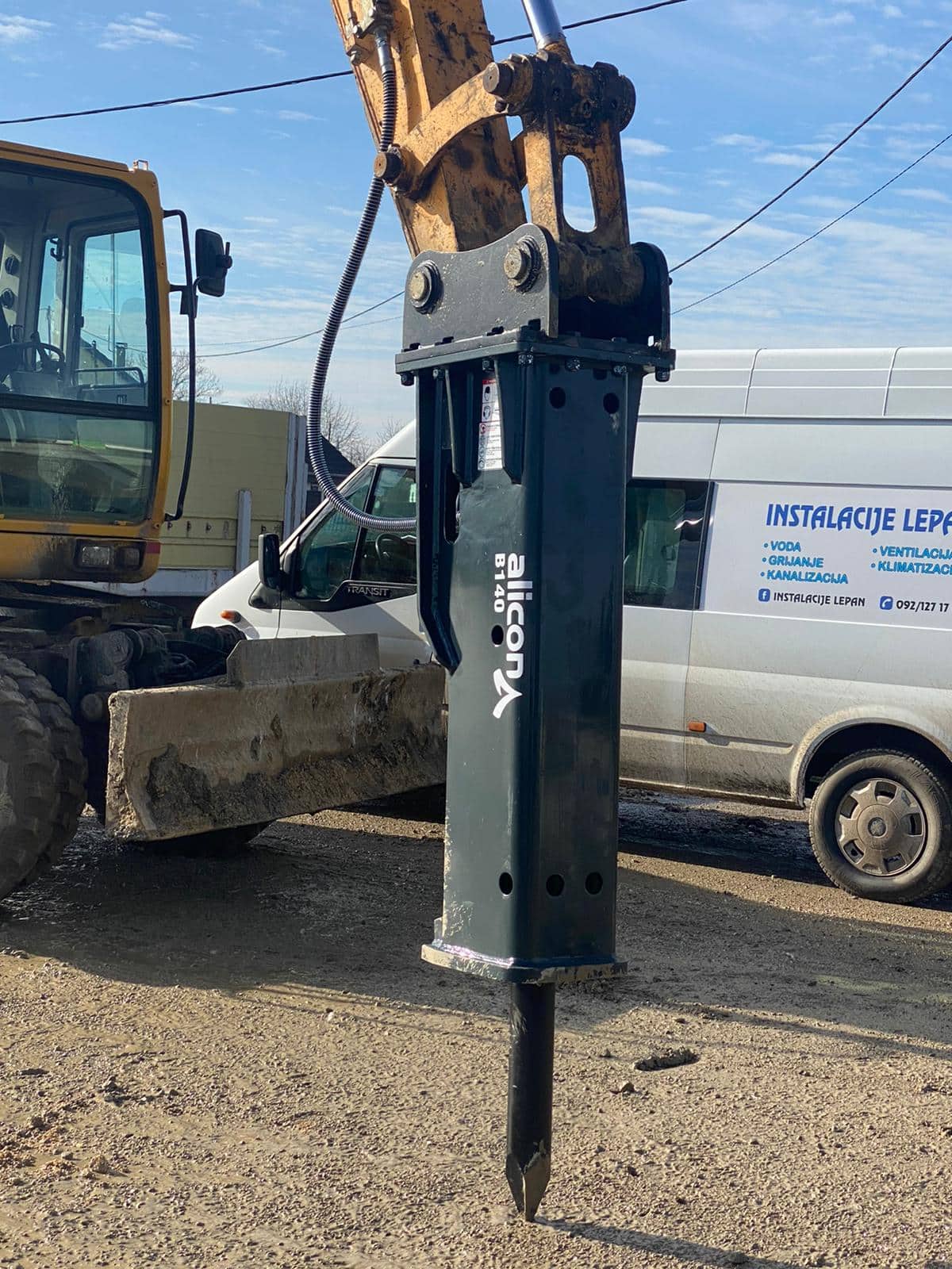 Daemo B140 Specifications & Technical Data (2017-2025) | LECTURA Specs