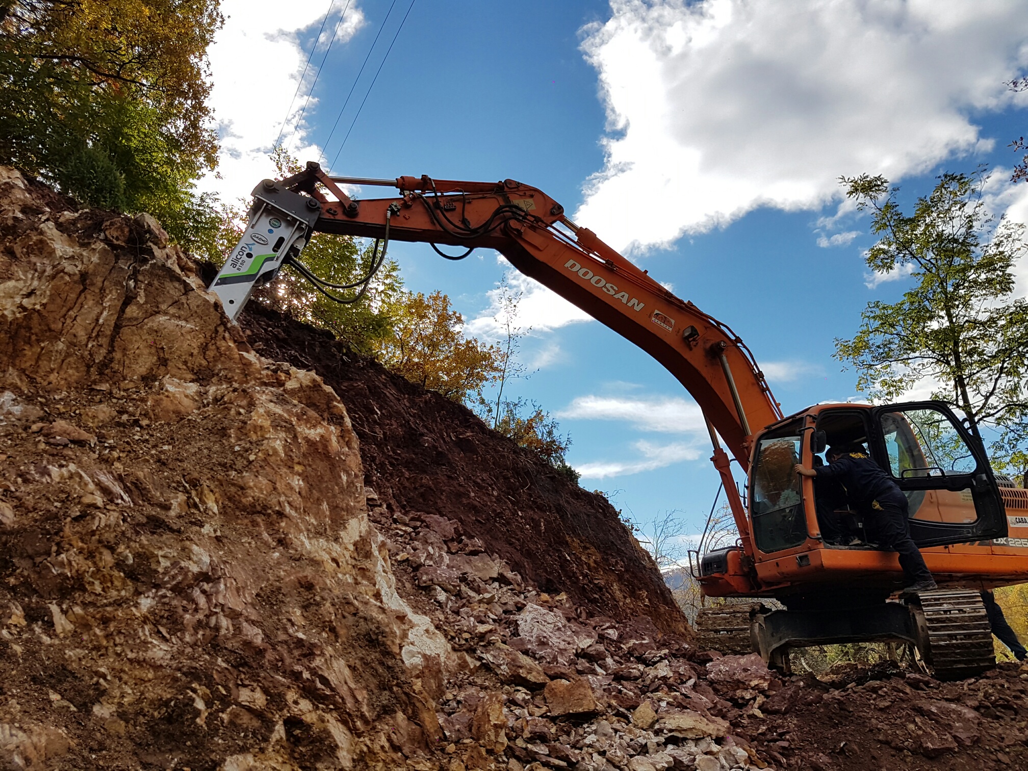 Daemo B180 Specifications & Technical Data (2017-2025) | LECTURA Specs