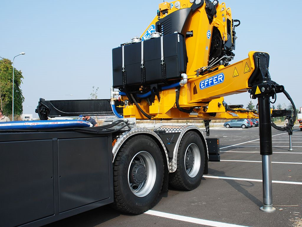 Effer 1355 8S Specifications & Technical Data (2017-2023) | LECTURA Specs