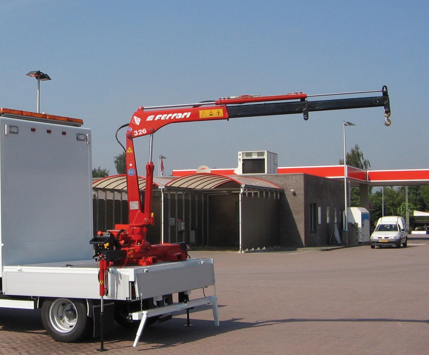 Ferrari® 326 R A 2 Specifications & Technical Data (2007-2024 ...