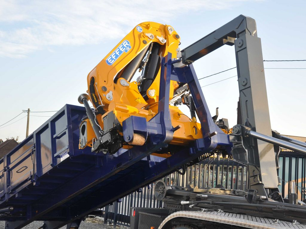 Effer 350 3S Specifications & Technical Data (2017-2023) | LECTURA Specs