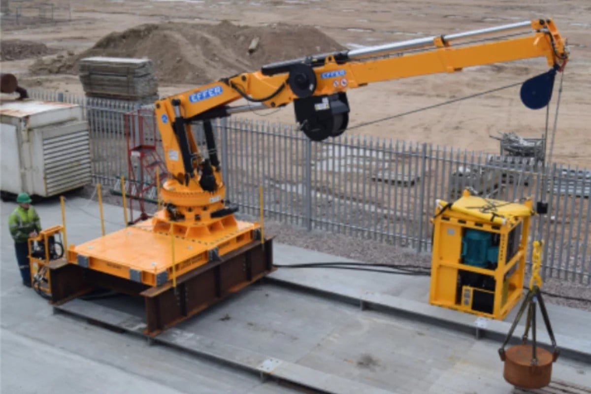 Effer 44 N 5S Specifications & Technical Data (2000-2007) | LECTURA Specs