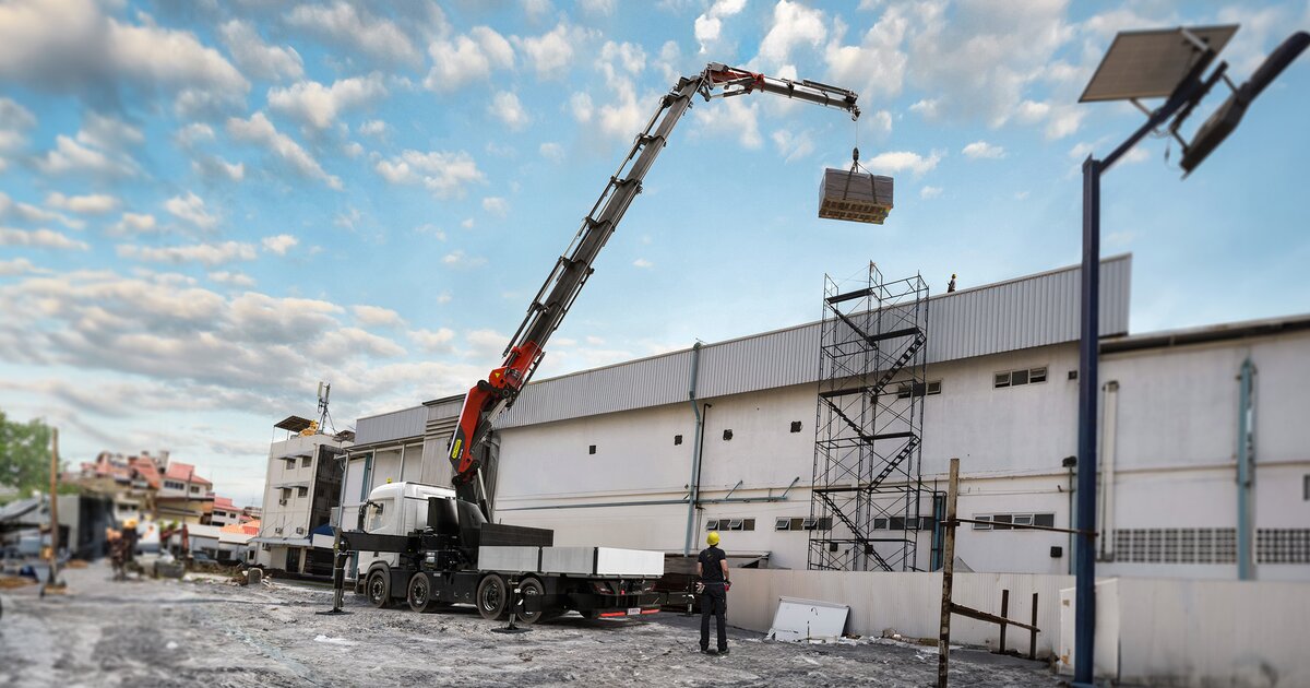 Palfinger PK 1350 TEC C Specifications & Technical Data (2024-2025) | LECTURA Specs