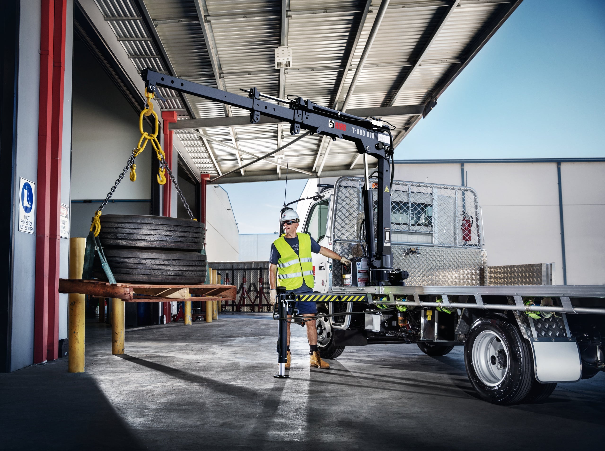 Hiab T-Duo 018-3 Specifications & Technical Data (2015-2025) | LECTURA ...