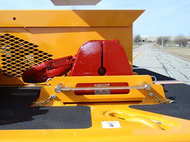 Broderson IC-400 crane - load chart, specs & dimensions (2017 - 2025 ...