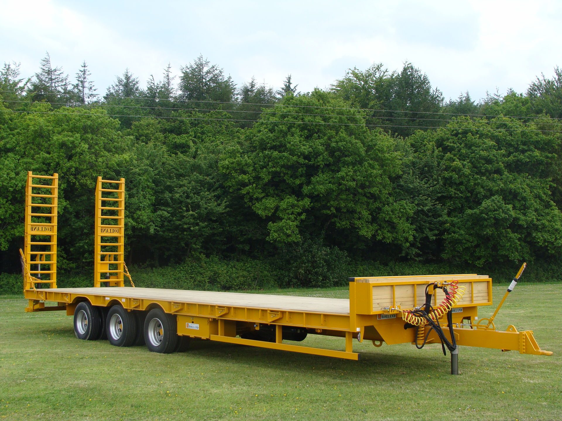 Rolland Low loader 320 Specifications & Technical Data (2021-2025 ...