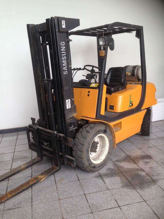 Samsung SF 30 L LPG forklift specs & dimensions (1998 - 2001) | Lift ...