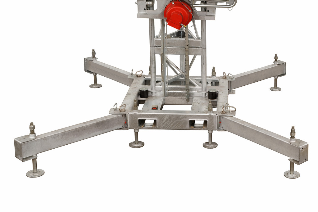 Scanclimber Luna SC3500L Specs (2017 - 2024) | Mast Climbing Work Platforms | LECTURA Specs