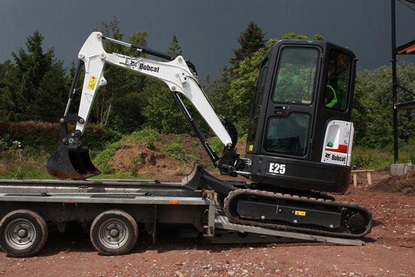 Bobcat E25 excavator specs & dimensions (2012 - 2018) | Diggers | LECTURA Specs