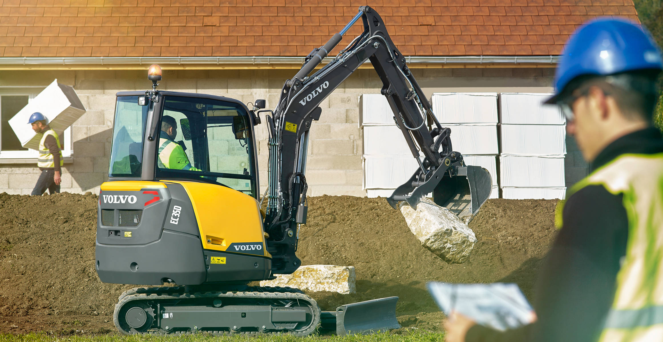 Volvo EC35D excavator specs & dimensions (2019 - 2025) | Diggers ...