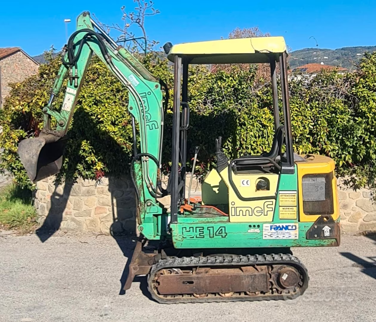 Imef HE 14 S excavator specs (1993 - 1998) | Diggers | LECTURA Specs