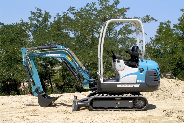 Messersi M 16 BV excavator specs & dimensions (2005 - 2009) | Diggers ...