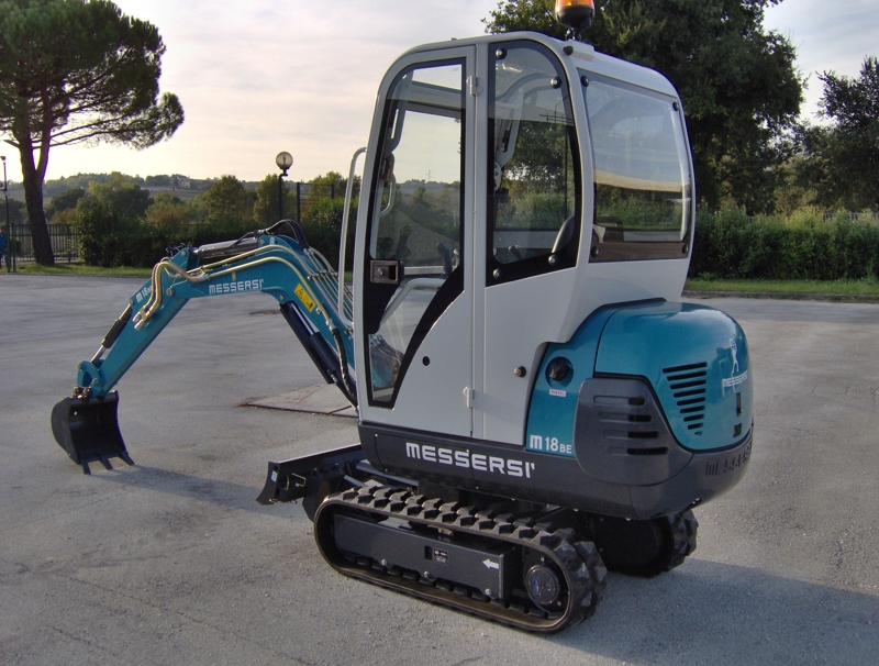 Messersi M 18 BE excavator specs & dimensions (2005 - 2009) | Diggers ...