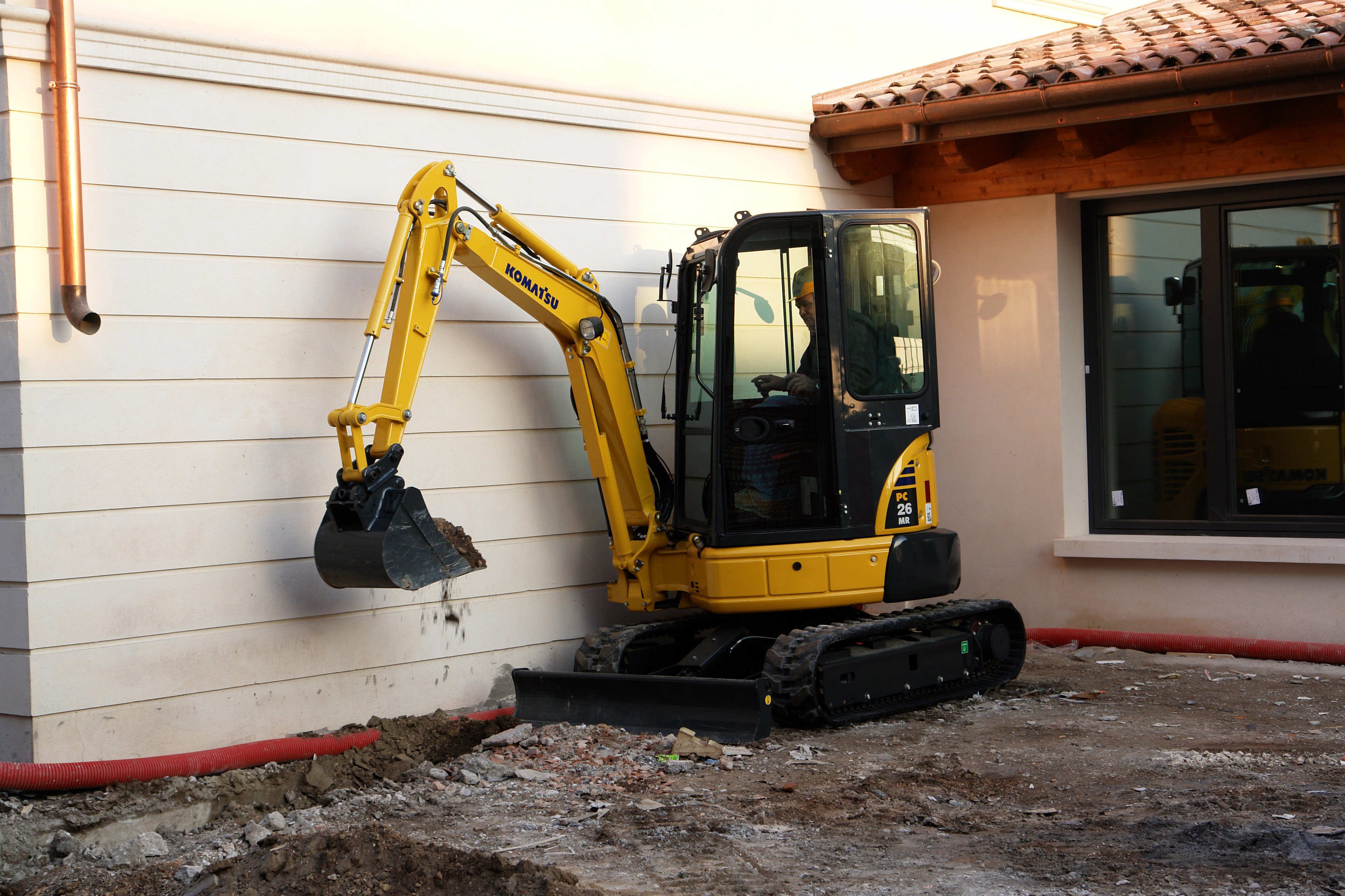 Komatsu PC26MR-3 excavator specs & dimensions (2008 - 2021) | Diggers ...