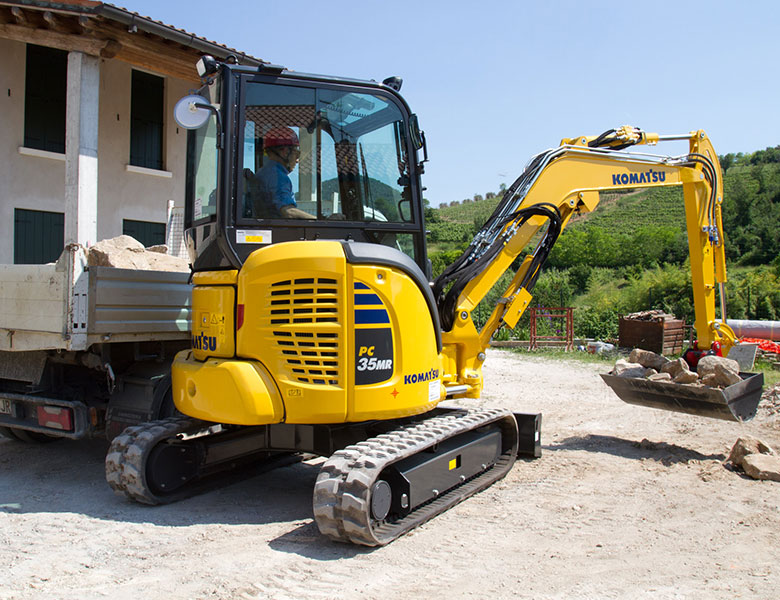 Komatsu PC35MR-5 excavator specs & dimensions (2021 - 2025) | Diggers | LECTURA Specs