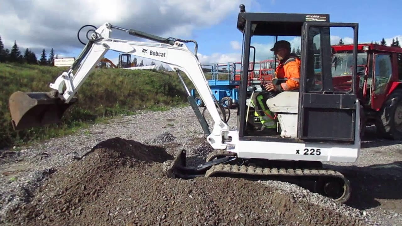 Bobcat X 225 excavator specs & dimensions (1987 - 1993) | Diggers ...