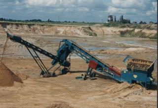 Powerscreen Mark II 8x4 screener specs & dimensions 2002 - 2010 ...