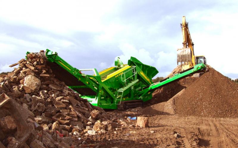 McCloskey R155 screener specs & dimensions 2011 - 2025 | Screening ...