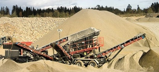 Sandvik UF320E screener specs & dimensions 2022 - 2025 | Screening ...