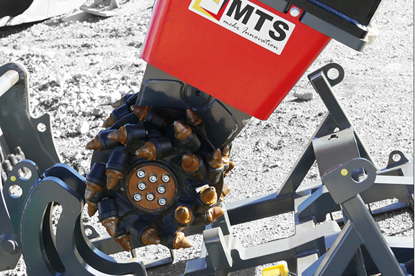 MTS F35-960 Specifications & Technical Data (2020-2025) | LECTURA Specs