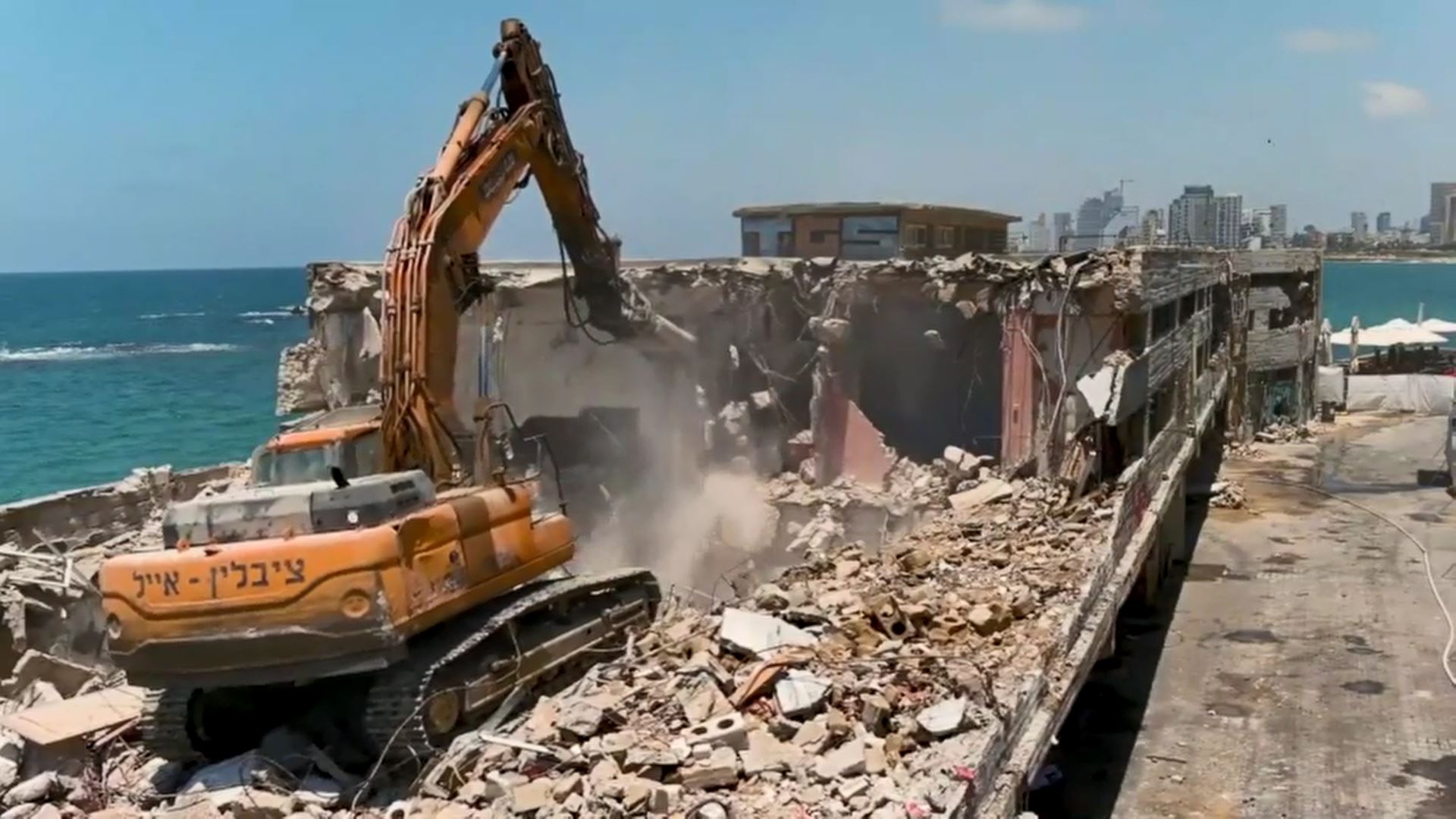 Daemo DMP330CMS Specifications & Technical Data (2017-2025) | LECTURA Specs