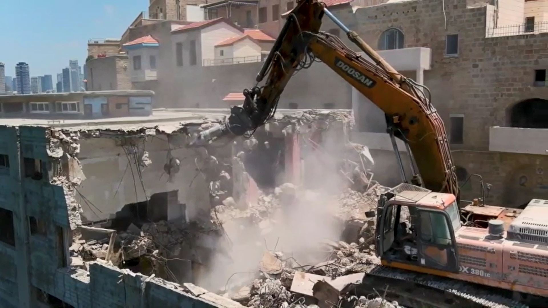 Daemo DMP330CMS Specifications & Technical Data (2017-2025) | LECTURA Specs