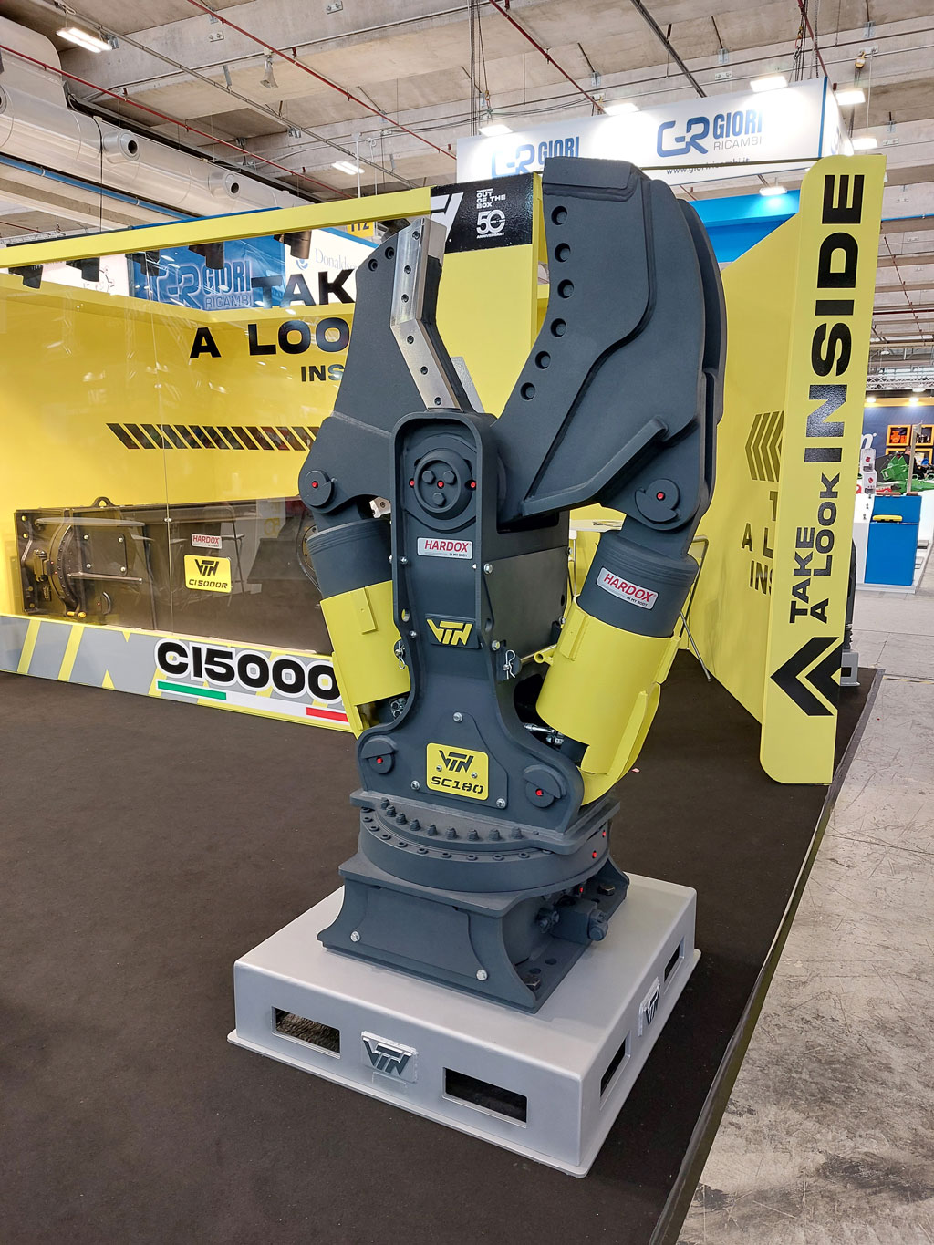 VTN SC 250 R Specifications & Technical Data (2024-2025) | LECTURA Specs