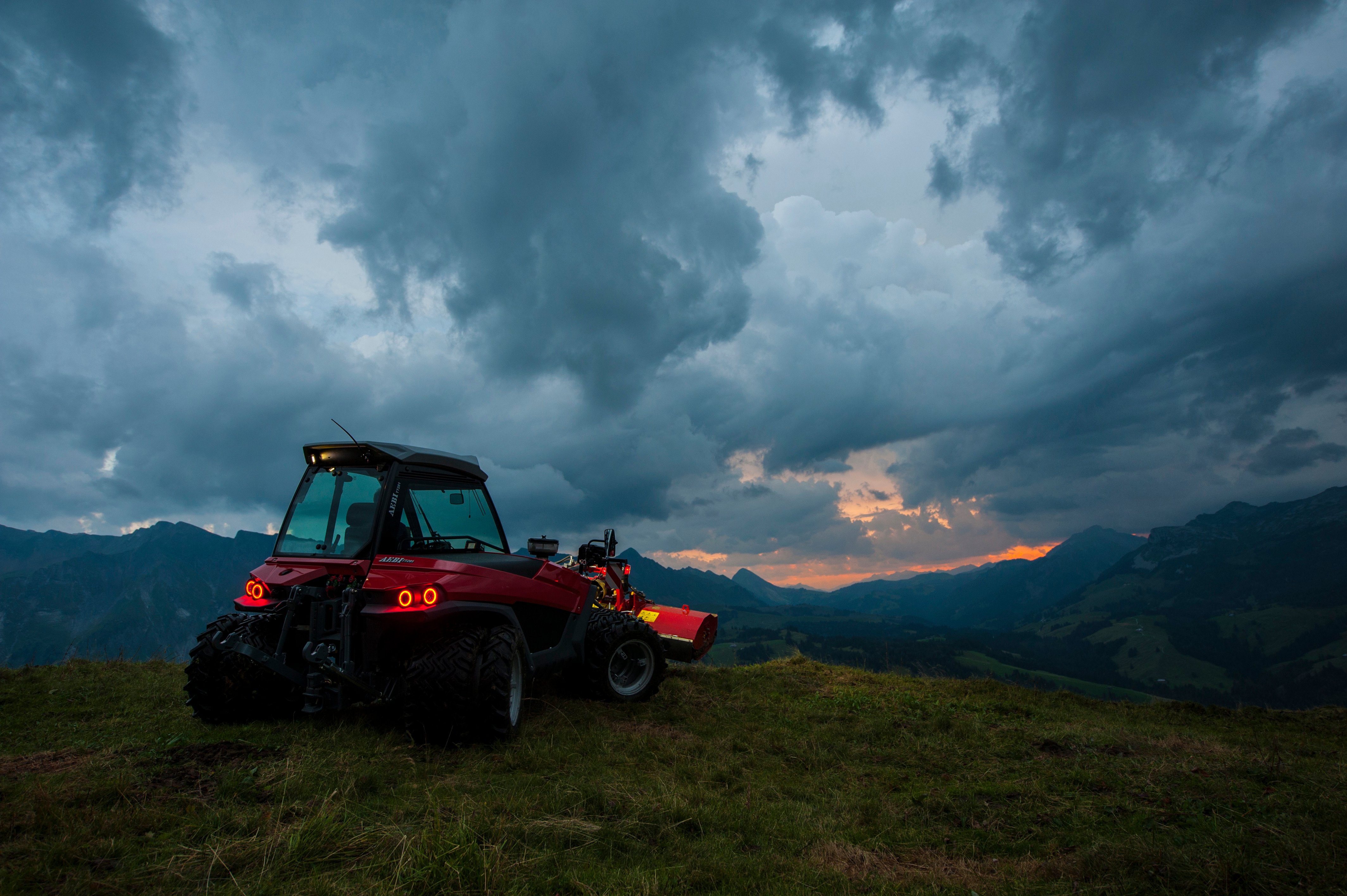 Aebi TT 281 Specifications & Technical Data (2016-2020) | LECTURA Specs