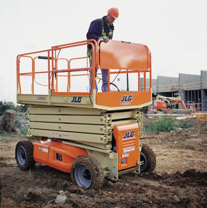 JLG 3369LE Specs & Dimensions (2001 - 2021) | Wheeled scissor lifts ...