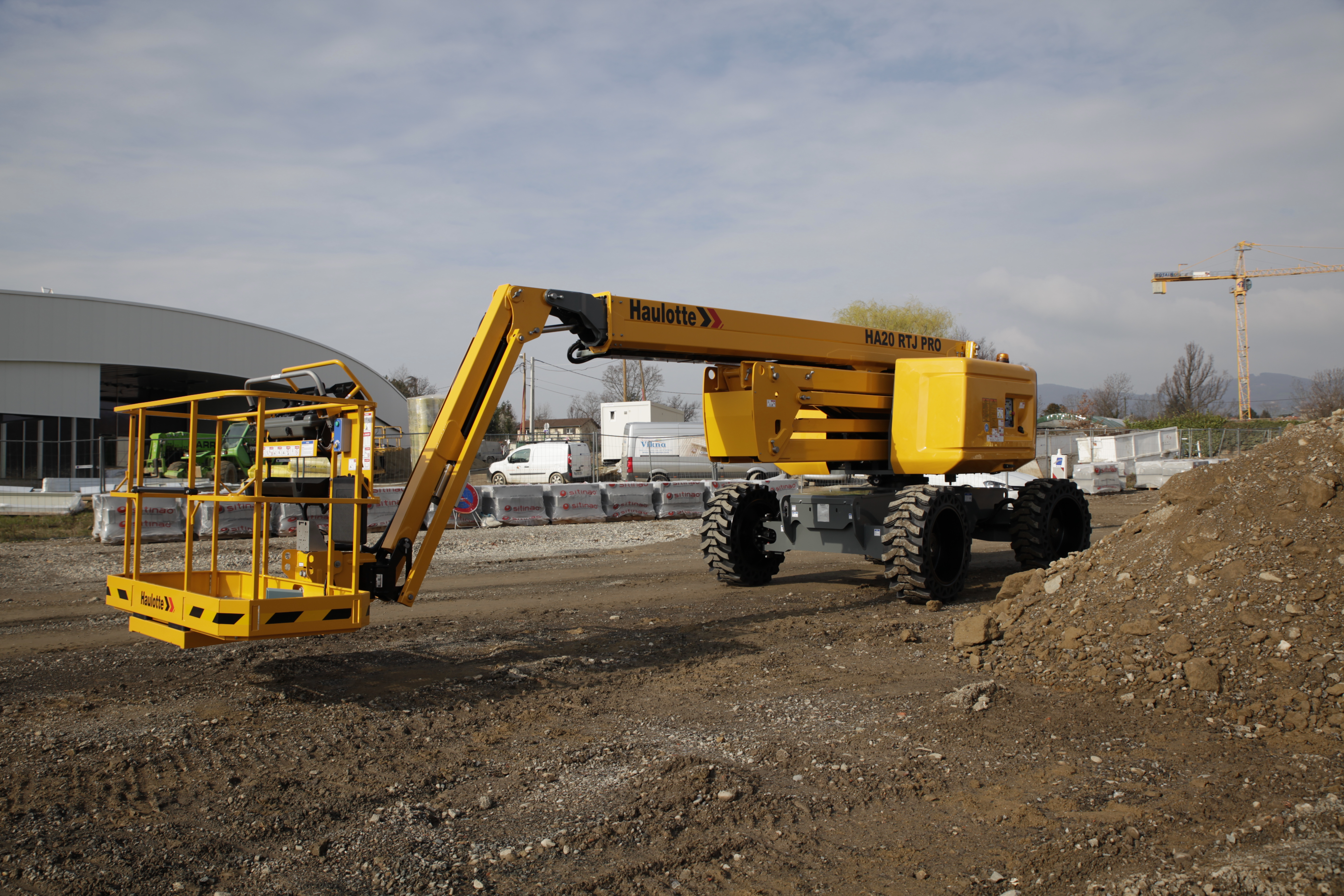 Haulotte HA20 RTJ PRO Specs & Dimensions (2016 - 2025) | Wheeled Articulating Boom Lifts ...