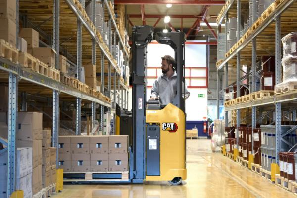 Caterpillar NSR12N2 Stand up rider pallet stacker specs & dimensions ...