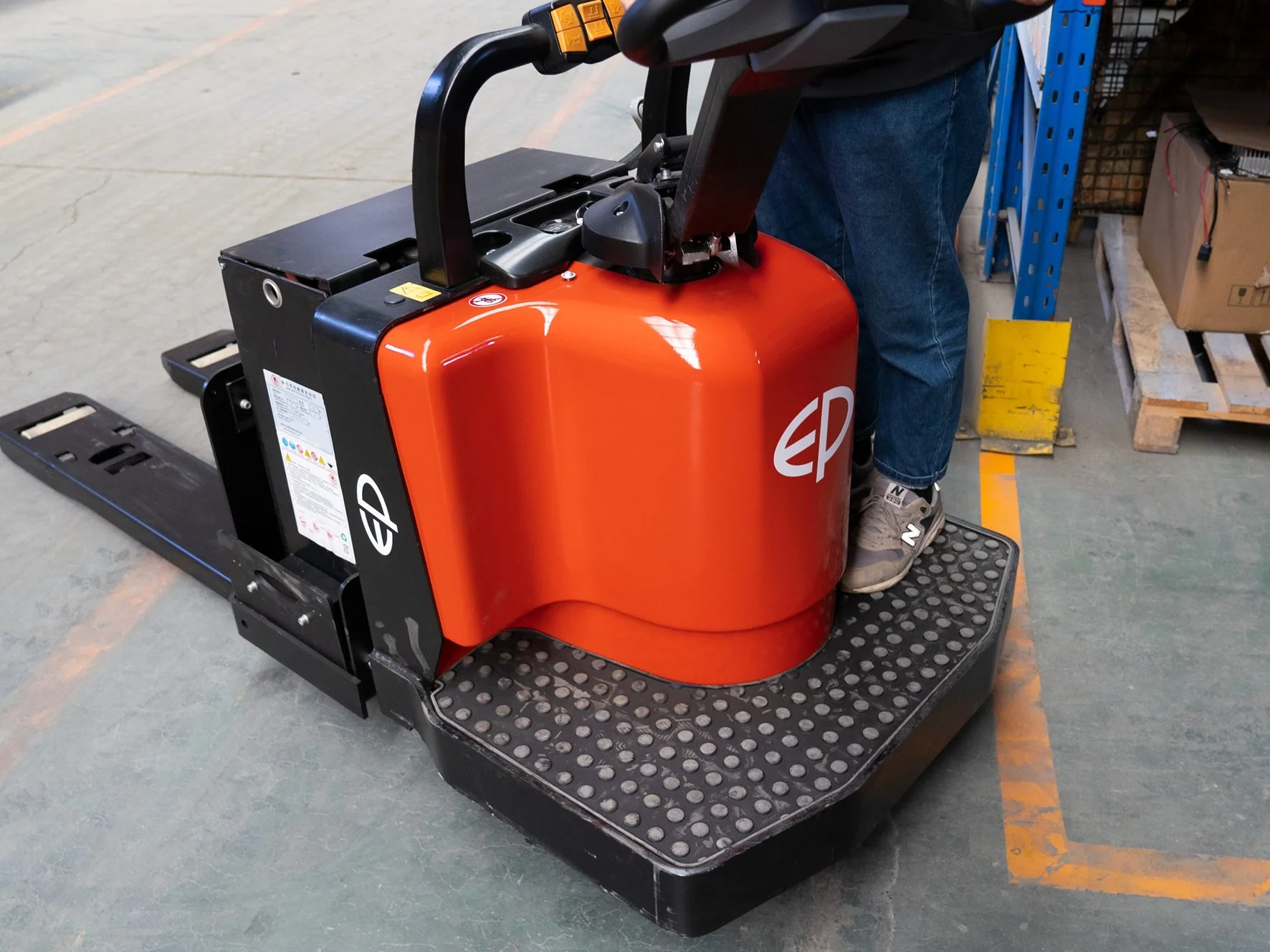 EP EPT20-30RTS Stand up rider pallet truck specs & dimensions (2024 ...