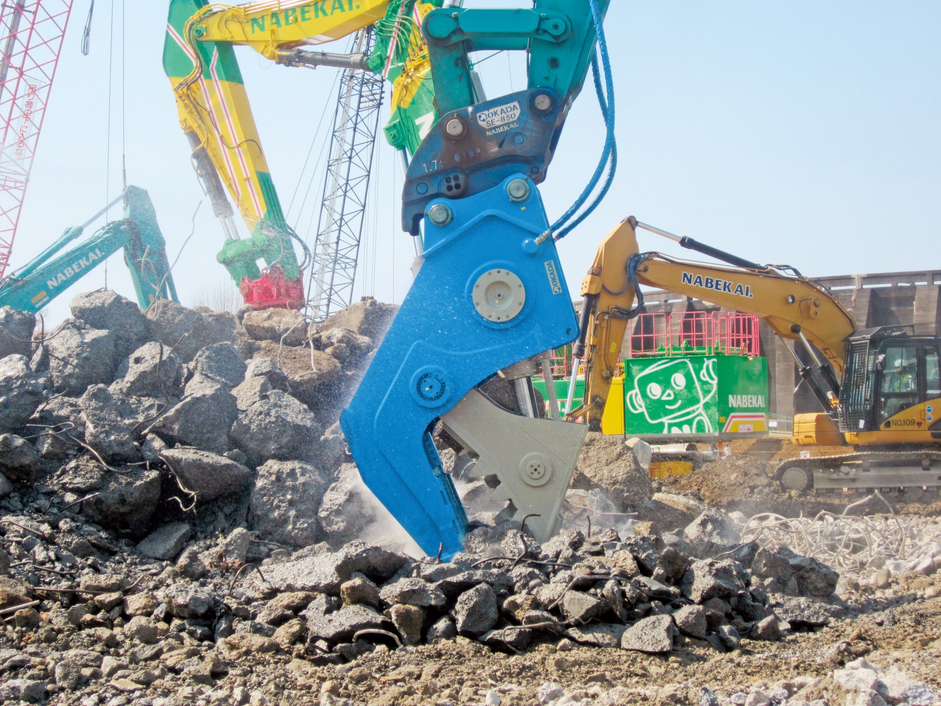 Okada SE350 Specifications & Technical Data (2021-2025) | LECTURA Specs