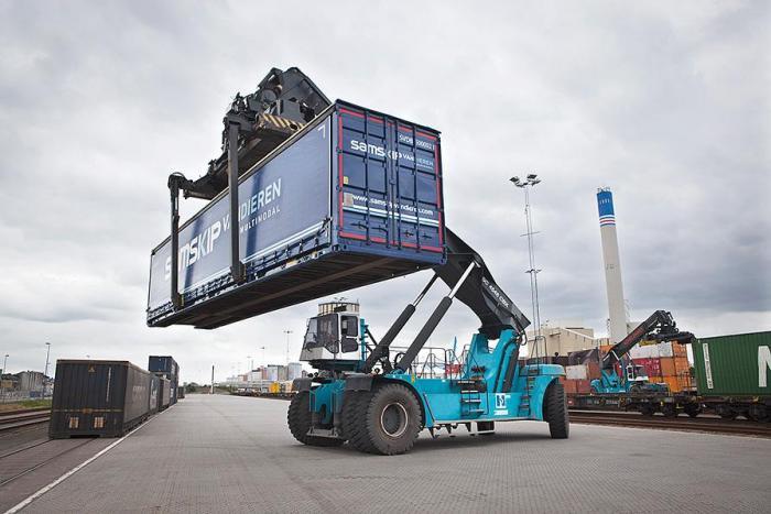 Konecranes SMV 4545 CBX 5 reach stacker specs & dimensions (2007 - 2010 ...