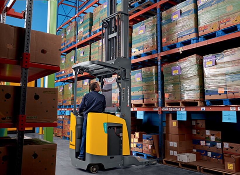 Jungheinrich ETR 345 reach truck specs & dimensions (2019 - 2025 ...