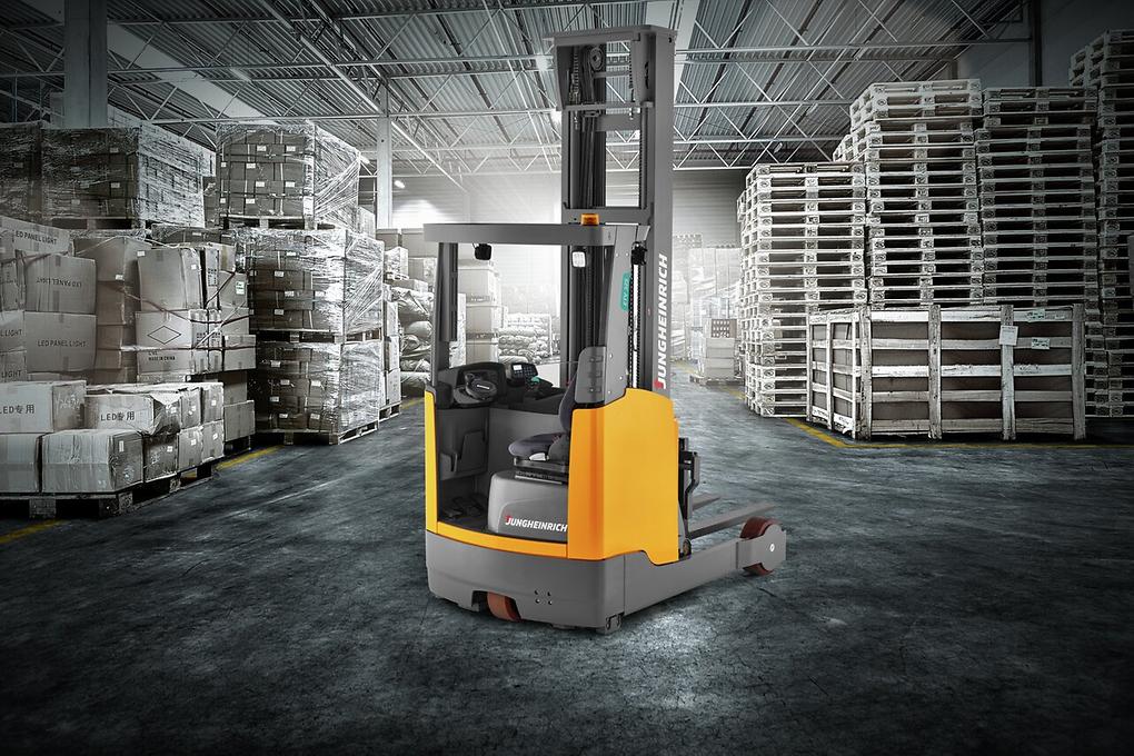 Jungheinrich ETV 325 reach truck specs (2021 - 2025) | LECTURA Specs