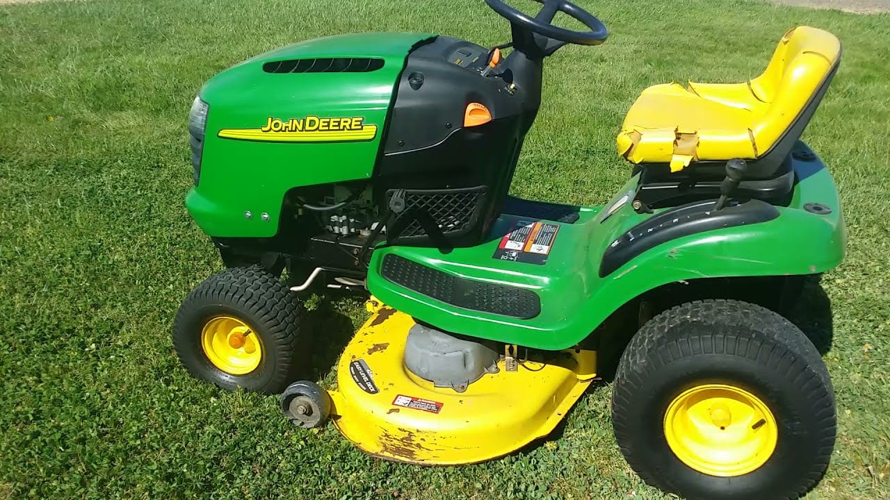 John Deere L100 Lawn Tractor (2003 - 2005) Specifications & Dimensions ...