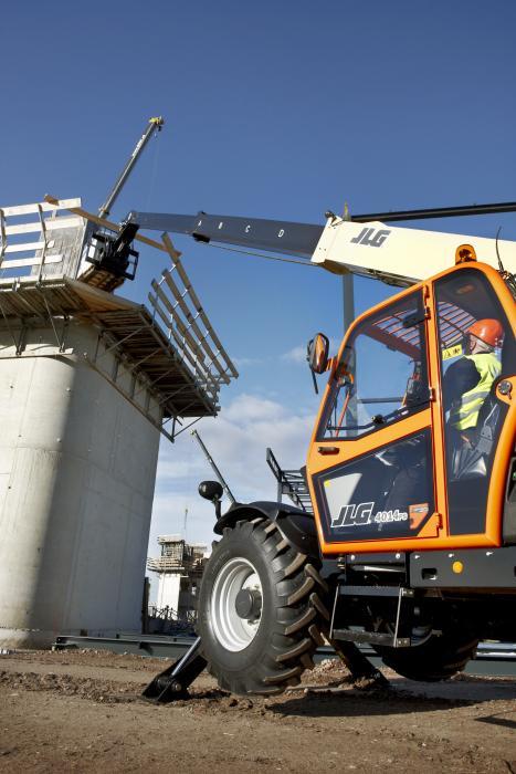 JLG 4014 PS telehandler specs & dimensions (2013 - 2017) | LECTURA Specs